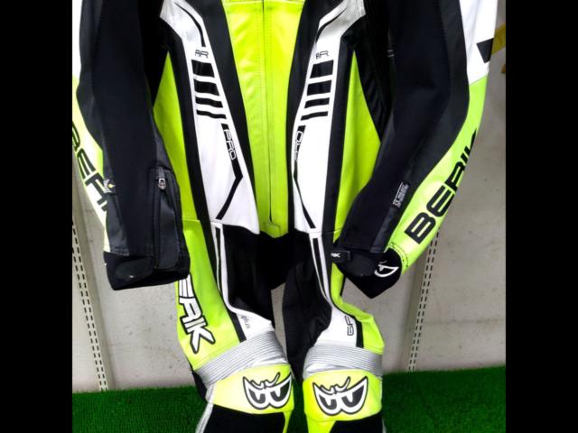 BERIK GP-XPLUS レーシングスーツ サイズ:不明 52位? | 中古品 | アップガレージ ライダース北戸田店 | バイク用品 ...