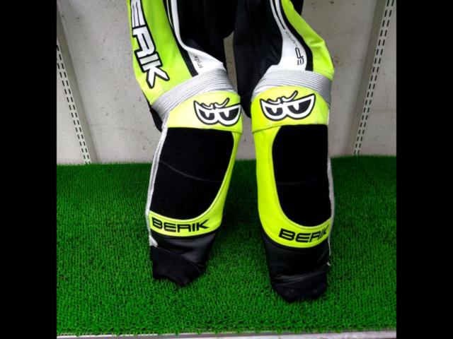 BERIK GP-XPLUS レーシングスーツ サイズ:不明 52位? | 中古品 | アップガレージ ライダース北戸田店 | バイク用品 ...