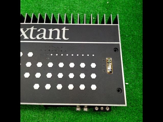 Xtant A4004t 4chアンプ | 中古品 | アップガレージ 姫路店 | カー用品 アンプを通販で購入する | 中古カー＆バイク用品の販売ならアップガレージ
