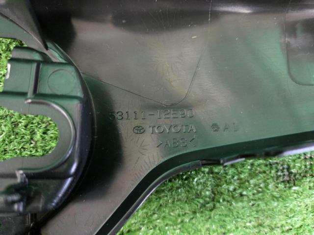 【トヨタ純正】(53111-12E90)フロントグリル 北米仕様 カローラスポーツ用 | 中古品 | アップガレージ 四日市店 | カー用品 ...