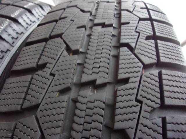 TOYO GARIT GIZ | 中古品 | アップガレージ 熊本店 | カー用品 スタッドレスタイヤ 15インチスタッドレスタイヤを通販で ...