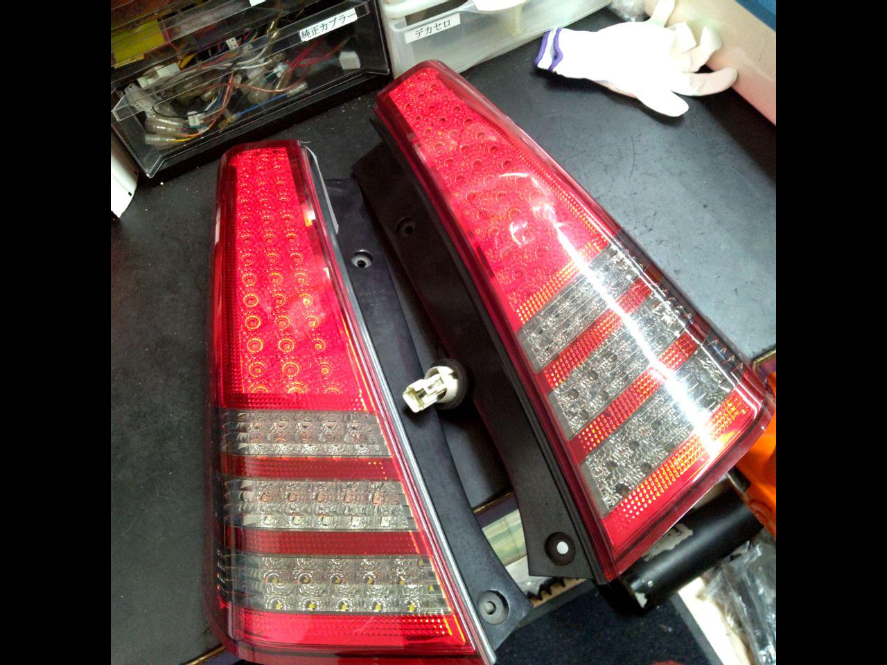 Stellar V LEDテール (Y09140) | わけあり | アップガレージ 新潟新発田店 | カー用品 ボディパーツ テールレンズを ...