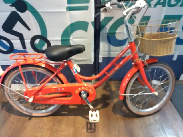 BRIDGESTONE HACCHI HC182 18インチ シングルギア キッズ自転車 レッド | 子ども用自転車を通販で購入する | 中古 ...