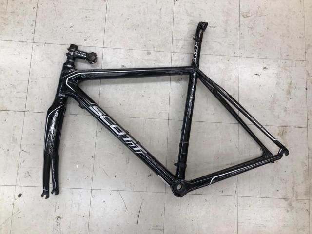 【SCOTT】ADDICT R1 カーボンフレーム | ロードバイク用フレームを通販で購入する | 中古自転車・自転車パーツを購入するなら ...