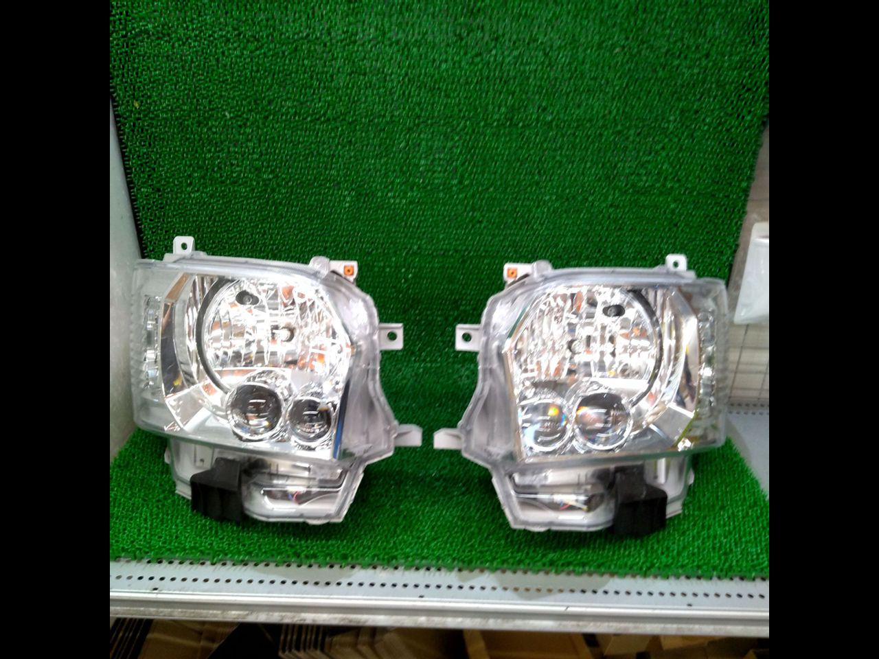 Toyota Hiace (200 series Genuine LED headlights (4th generation or ...