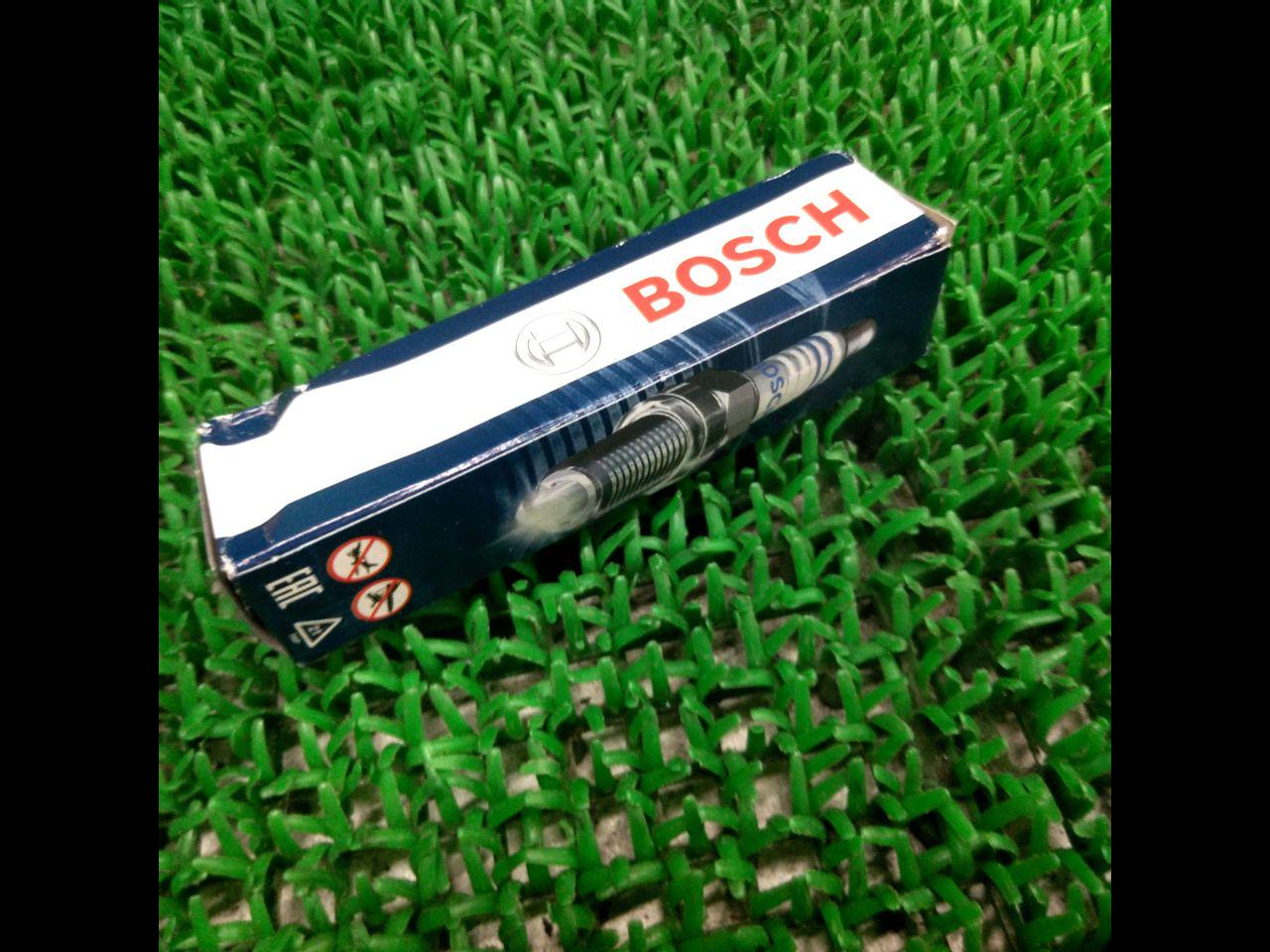 BOSCH スパークプラグ ZR5TPP330 8165 | 新古品 | アップガレージ 相模原中央店 | カー用品 ケミカル用品 その他 ...