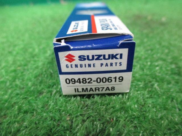 SUZUKI 純正スパークプラグ【09482-00619 3本セット】 | 新古品 | アップガレージ 埼玉東松山店 | カー用品 電装系 ...