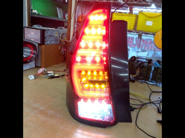 Rever 40系 プリウスα ZVW40W/41W 3D ライトバー仕様 オールLEDテールランプ | 中古品 | アップガレージ 福岡新宮店 | カー用品 ボディパーツ テールレンズを通販 ...