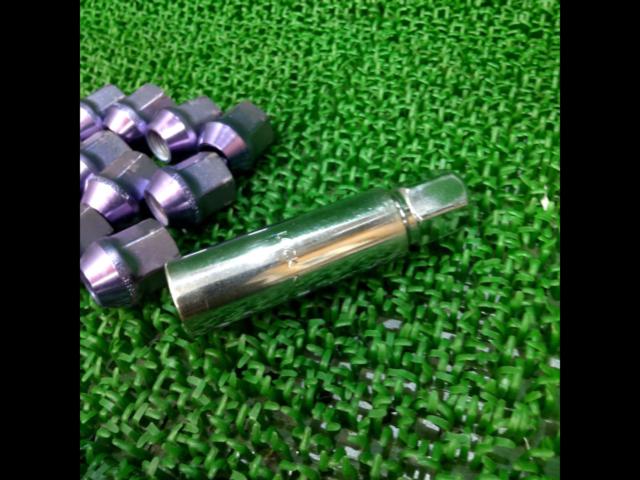 CRUIZE ジュラルミンナット(M12xP1.25) 16個 | 中古品 | アップガレージ 浜松インター店 | カー用品 タイヤホイール ...