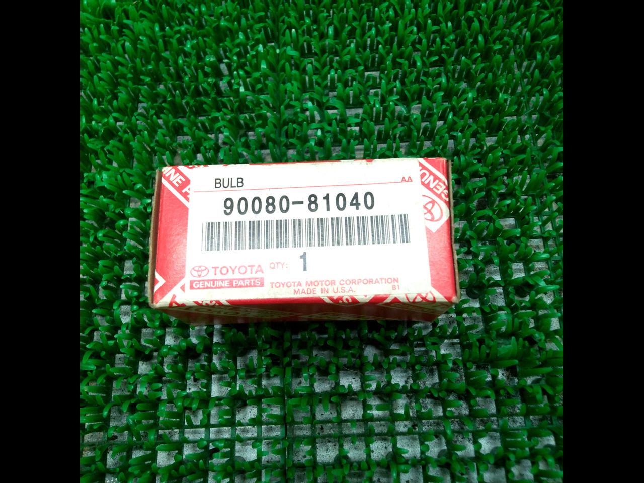 トヨタ純正 ハロゲンバルブ90080-81040 | 新古品 | アップガレージ 東名川崎店 | カー用品 バルブ・HID ハロゲンバルブを ...