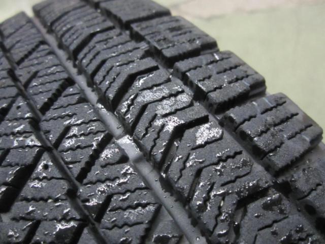 【その他】 SINILLA WS + 【BRIDGESTONE】VRX2 | 中古品 | アップガレージ 青森店 | カー用品 スタッドレス ...