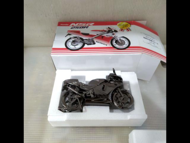 【レッドバロン】世界の名車シリーズVol.40 NSR 250R | 新古品 | アップガレージ 半田武豊店 | バイク用品 その他(バイク用 ...