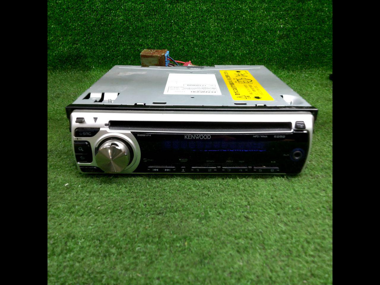 KENWOOD E252 | 中古品 | アップガレージ 練馬店 | カー用品 ヘッドユニット CDチューナーを通販で購入する | 中古カー ...