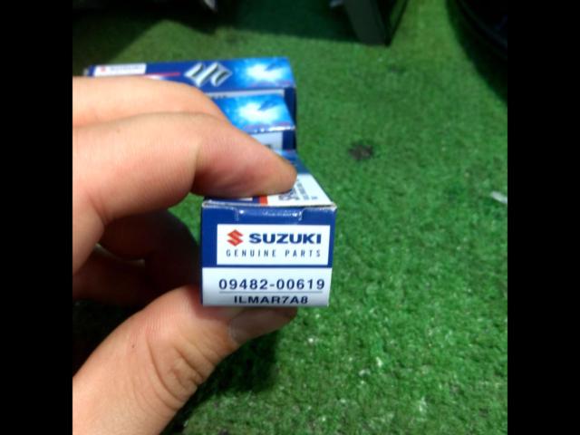 SUZUKI純正 スパークプラグ 09482-00619 3本 | 新古品 | アップガレージ 横須賀根岸店 | カー用品 電装系 その他電装 ...