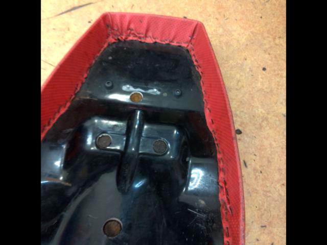 メーカー不明 ダブルシート 【GB250 クラブマン】 | 中古品 | アップガレージ 横須賀根岸店 | バイク用品 外装 シート(二輪)を ...