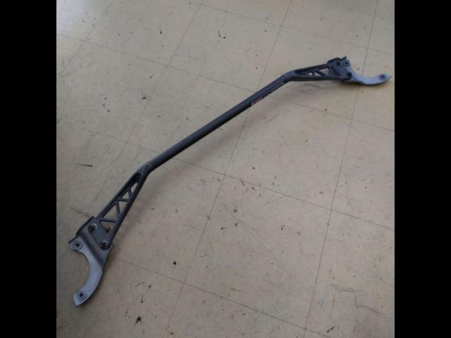 STi FHI フロントタワーバー 品番: 20560FE000【インプレッサ (GDB)】 | 中古品 | アップガレージ 川越インター店 ...