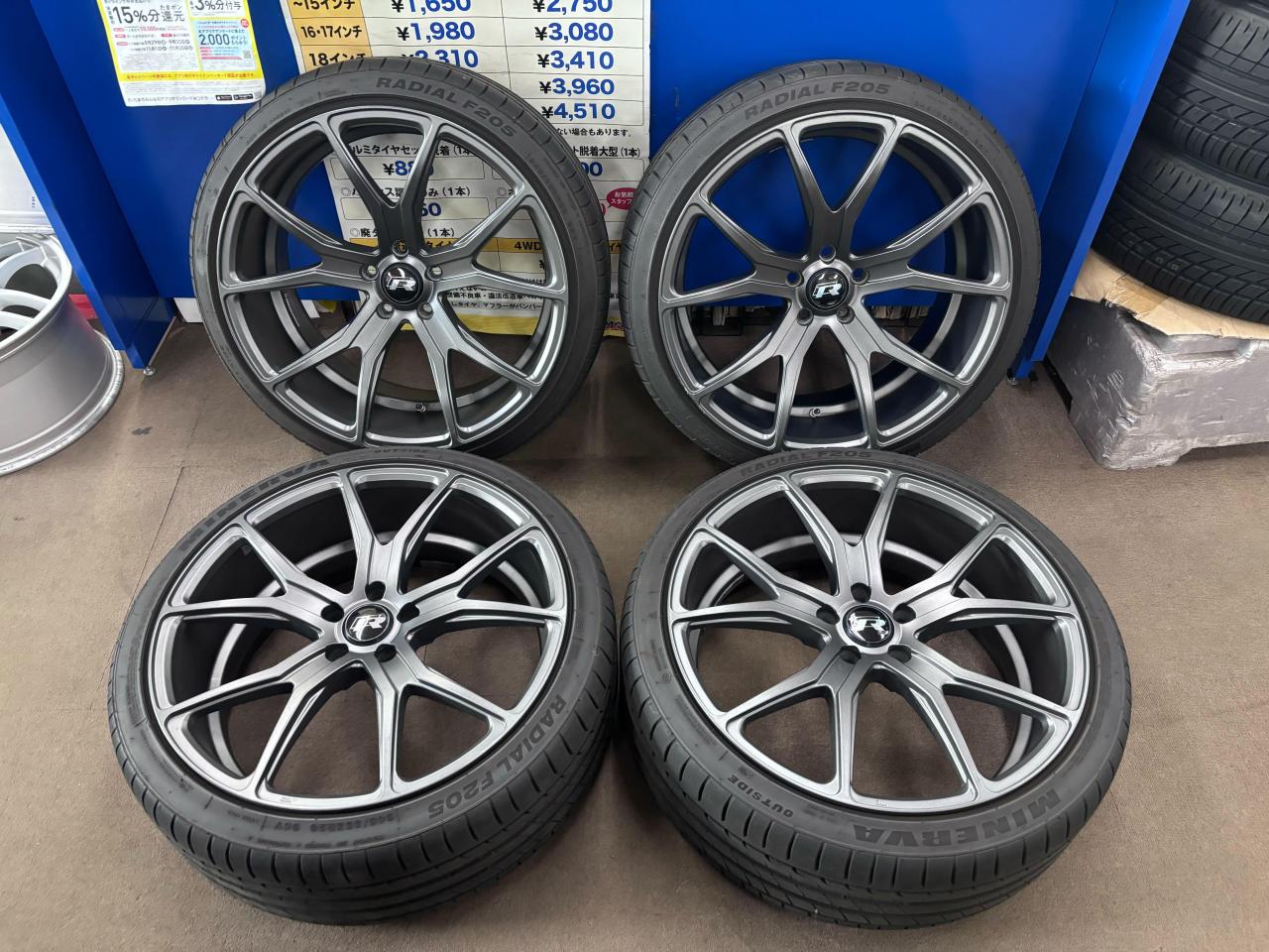VARRO WHEELS VD01+MINERVA RADIAL F205 | 中古品 | アップガレージ 埼玉西浦和店 | カー用品 タイヤ ...