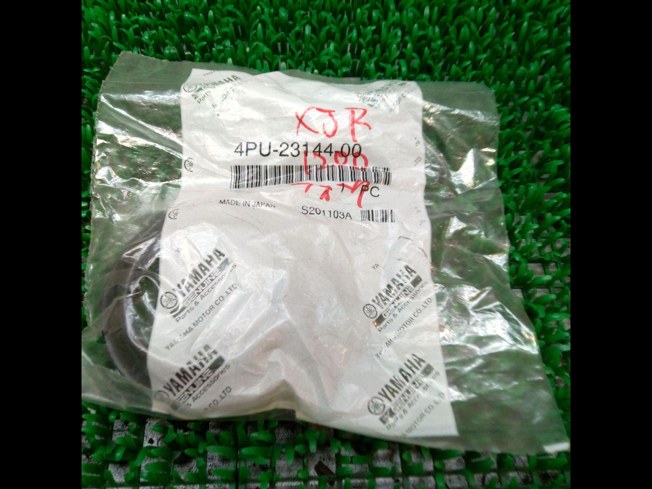 YAMAHA シール ダスト 4PU-23144-00 | 新古品 | アップガレージ 東名川崎店 | バイク用品 その他(バイクパーツ ...