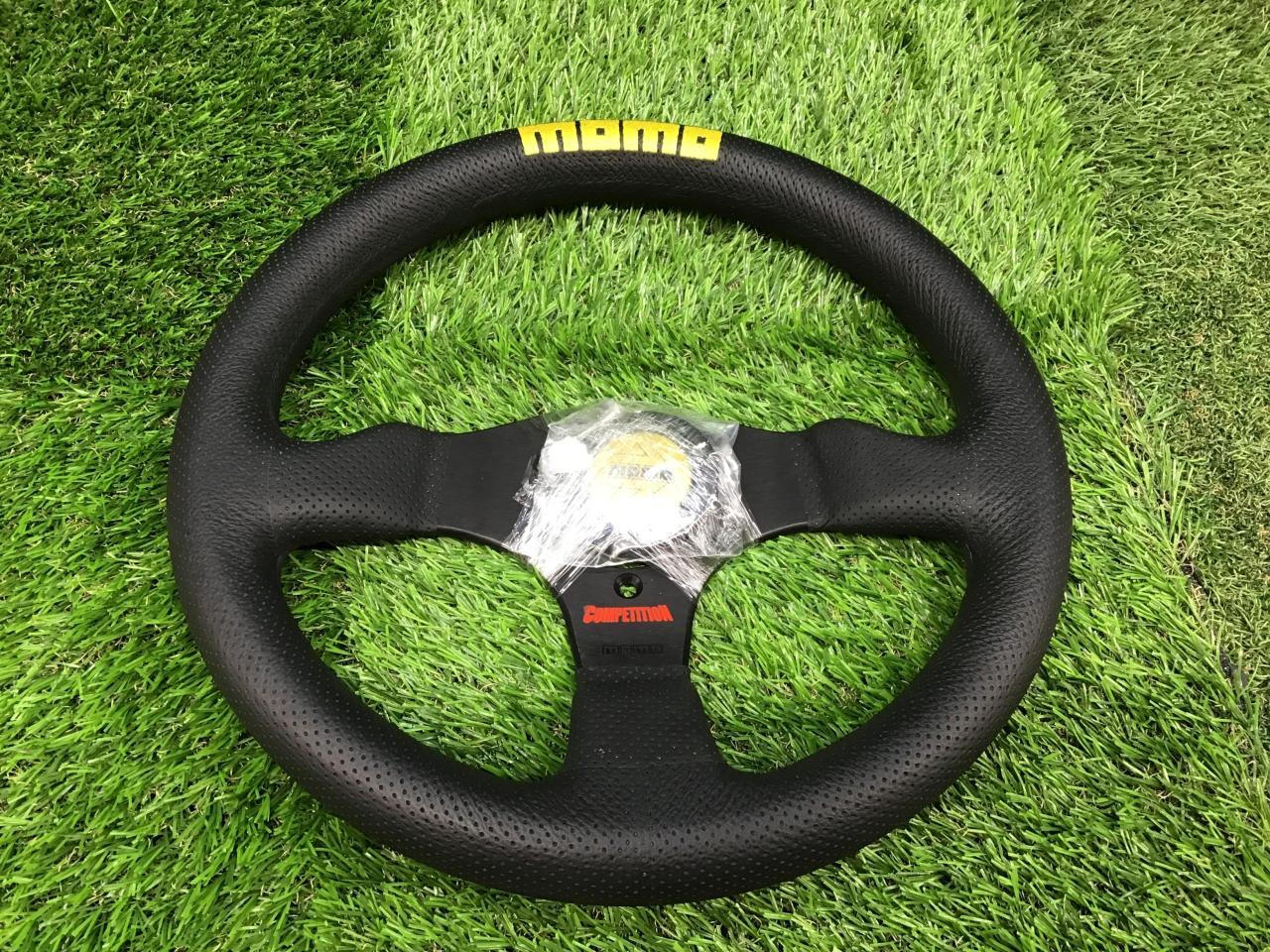 MOMO COMPETITION C-71 | 中古品 | アップガレージ 福山店 | カー用品 インテリア ステアリングを通販で購入する ...