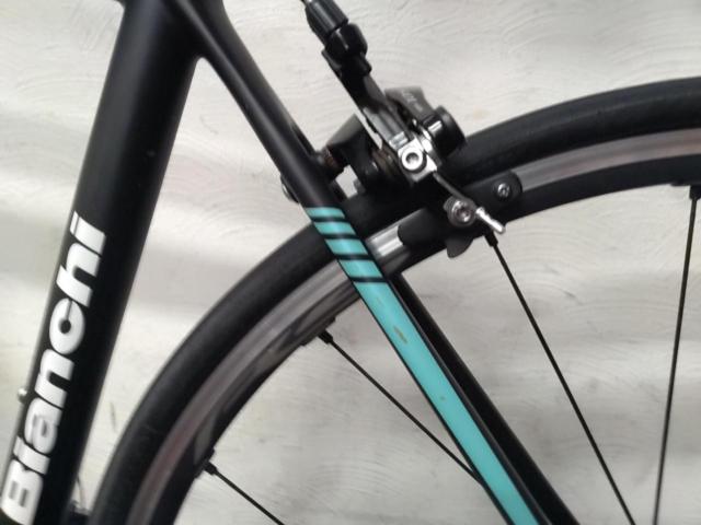 1大特価 BIANCHI 2017年頃 INTREPIDA R7000 2×11S カーボンフレームロードバイク ブラック | ロードバイクを ...