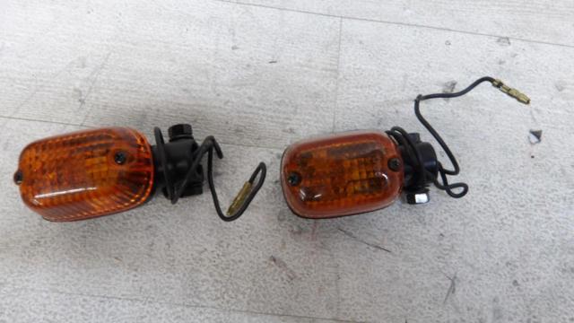 CGC ウインカー(レンズ割れ・接触不良有り) | わけあり | アップガレージ ライダースナップス三鷹東八店 | バイク用品 電装品 ...