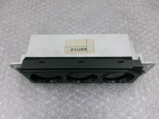 日産純正 BNR32 GT-R純正 3連メーター 【24811-24U00】 | 中古品 | アップガレージ 松山店 | カー用品 メーター系 ...