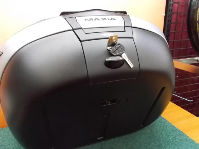 GIVI(ジビ) MAXIMA V56 モノキーリアボックス 汎用 | 中古品 | アップガレージ ライダースナップス前橋インター店 ...