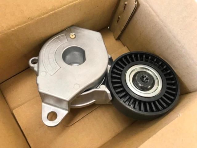 TOYOTA テンショナー 16620-47031 | 新古品 | アップガレージ 岐阜店 | カー用品 メンテナンス その他メンテナンスを ...
