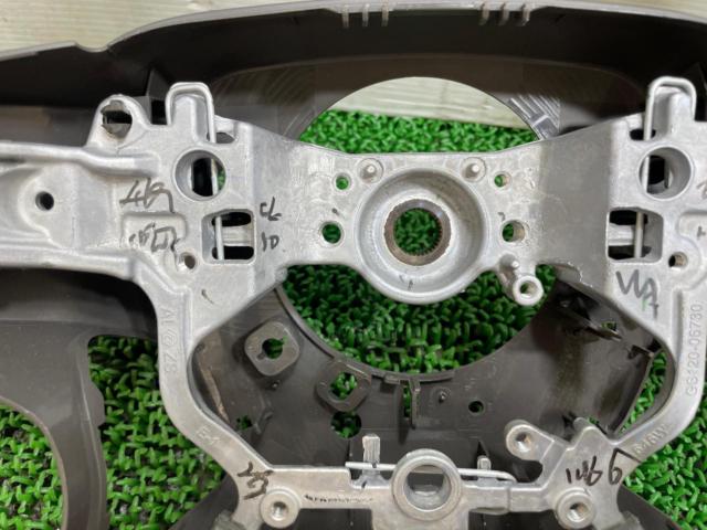 Toyota Land Cruiser/150 Genuine Parts Steering | Noticeable scratches ...