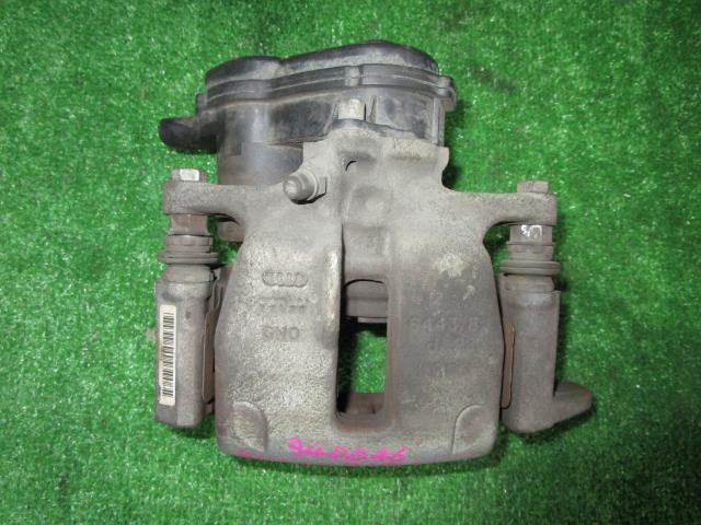 右Rキャリパー（アウディ A4） 純正パーツ キャリパー 8K0615404E | カー用品 ブレーキ系 キャリパーを通販で購入する | 中古 ...