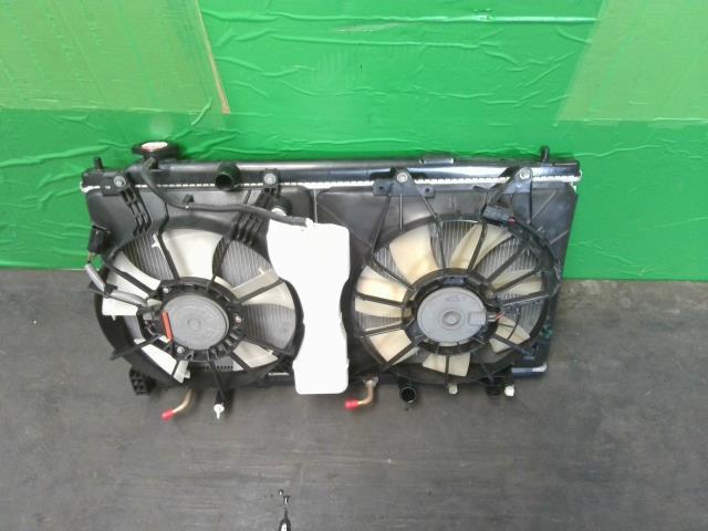 ラジエータ（フィット） 純正パーツ ラジエター 19010-RB1-J51 | カー用品 冷却系 ラジエターの通販 | アップガレージ 中古 ...