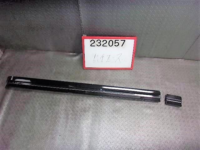 その他 外装部品（ハイエース） 純正パーツ その他ボディパーツ 68304-26110 | 中古品 | 株式会社ビッグウェーブ | カー用品 ...