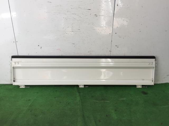 Rアオリ（ハイゼット） 純正パーツ その他ボディパーツ 65701-B5111 | カー用品 ボディパーツ その他ボディパーツを通販で購入する ...