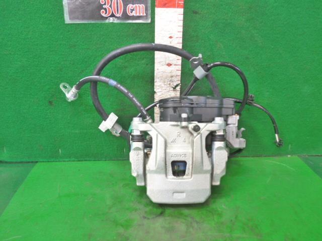 ADVICS 右Rキャリパー（エクリプスクロス） 純正パーツ キャリパー 4605C044 | 中古品 | 株式会社ビッグウェーブ | カー ...