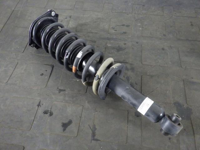 左Rショックアブソーバー（XV） 純正パーツ ショック 20365FL110 | カー用品 足まわり ショックを通販で購入する | 中古カー ...