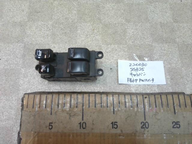 パワーウインドウスイッチ（キャラバン） 純正パーツ その他電装系 25401-VZ00A | 中古品 | 株式会社ビッグウェーブ | カー用品 ...
