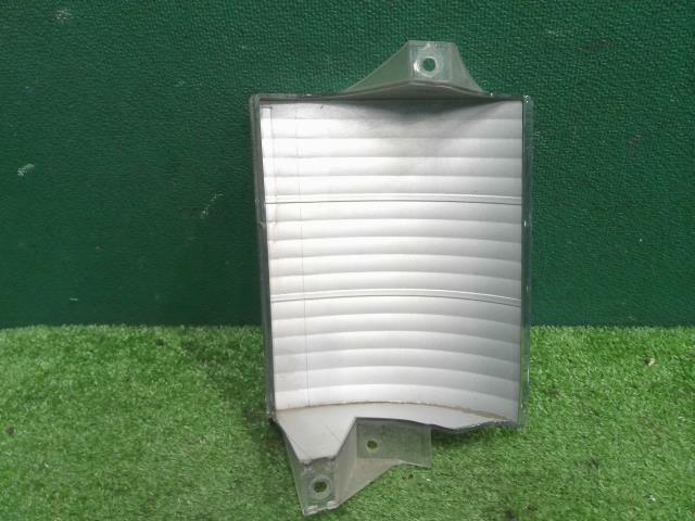 コイト 左クリアランスランプ（キャンター） 純正パーツ その他レンズ関連 MK580529 | カー用品 ボディパーツ その他レンズ関連を通販 ...