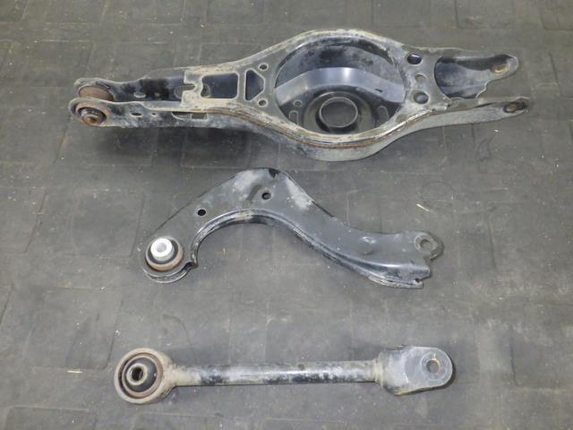 左Rロアアーム（C－HR） 純正パーツ その他足まわり 48780-47010 | カー用品 足まわり その他足まわりを通販で購入する ...