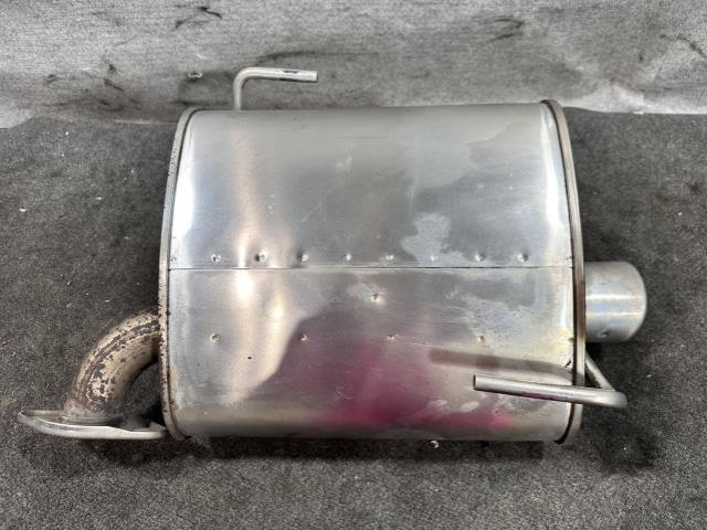Rマフラー（フォレスター） 純正パーツ マフラー 44300SG010 | 中古品 | 株式会社ビッグウェーブ | カー用品 吸気・排気系 ...