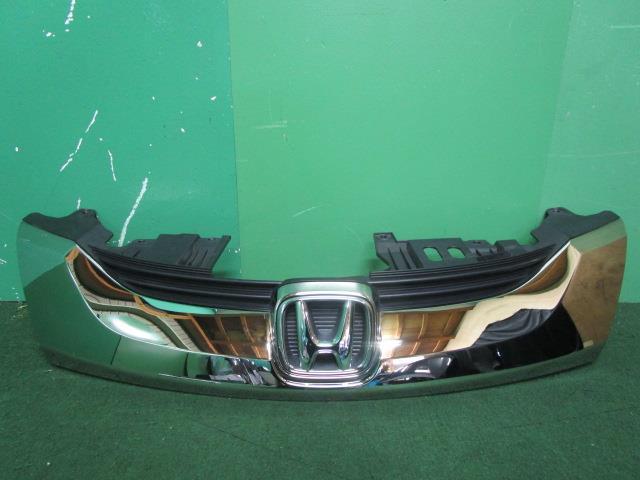 ラジエータグリル（オデッセイ） 純正パーツ グリル 71121-T6A-003 | カー用品 ボディパーツ グリルを通販で購入する | 中古 ...