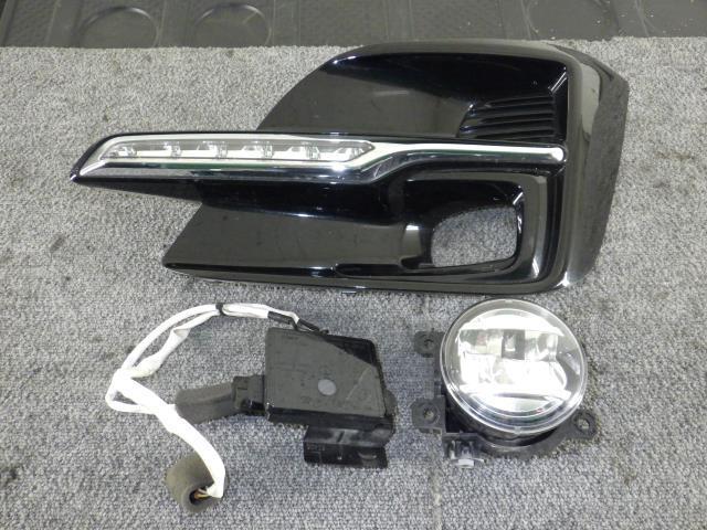 コイト 左フォグランプ（レヴォーグ） 純正パーツ フォグランプ 84501VA010 | カー用品 電装系 フォグランプを通販で購入する ...