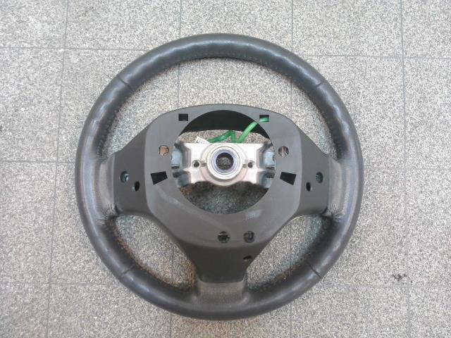 ステアリングホイール（ハスラー） 純正パーツ ステアリング 48110-81M80-GCY | カー用品 インテリア ステアリングを通販で購入 ...