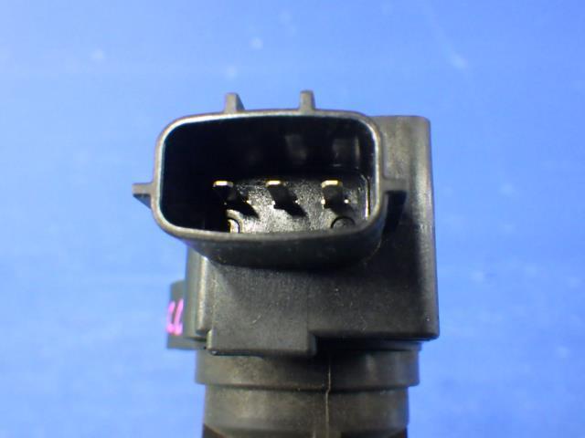 イグニッションコイル（ビアンテ） 純正パーツ その他電装系 LF2L-18-100A | 中古品 | 株式会社ビッグウェーブ | カー用品 ...