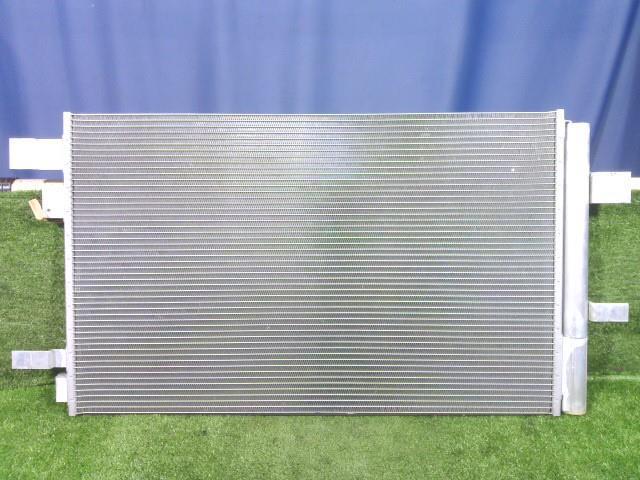 コンデンサー（インプレッサ） 純正パーツ チューニング電装 73210FL000 | カー用品 電装系 チューニング電装を通販で購入する ...