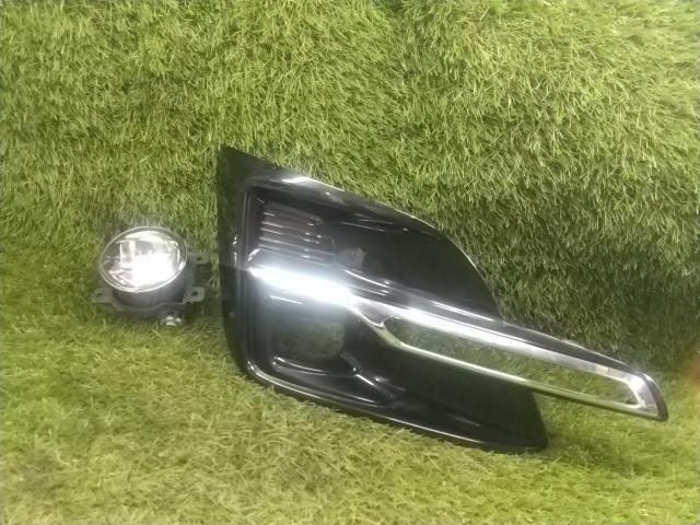 コイト 右フォグランプ（レヴォーグ） 純正パーツ フォグランプ 84501VA000 | カー用品 電装系 フォグランプを通販で購入する ...