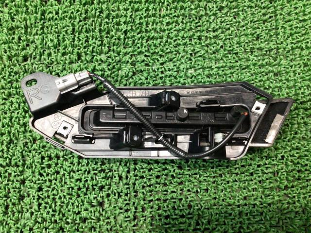 その他 ランプ類（ノート） 純正パーツ その他電装系 BZ660-1A58A | カー用品 電装系 その他電装系を通販で購入する | 中古カー ...